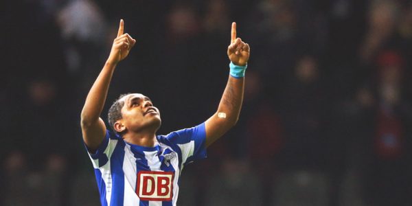 9 Incredible Football Records That Messi or Ronaldo Don’t Hold – Goal ...